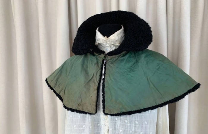 Shoulder Cape – Definition, Types, History, And More